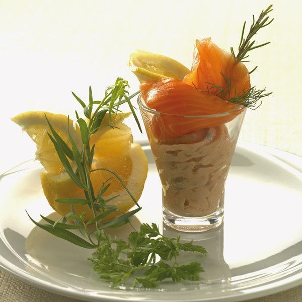 Verrines Aux Avocats Saumon Au Fromage Blanc Et Des Herbes